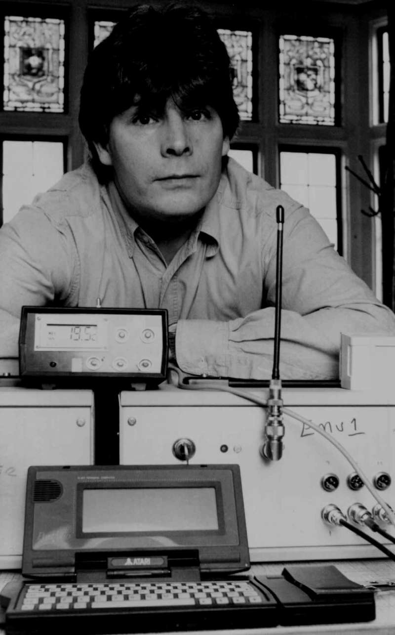 Data loggers for paranormal investigation