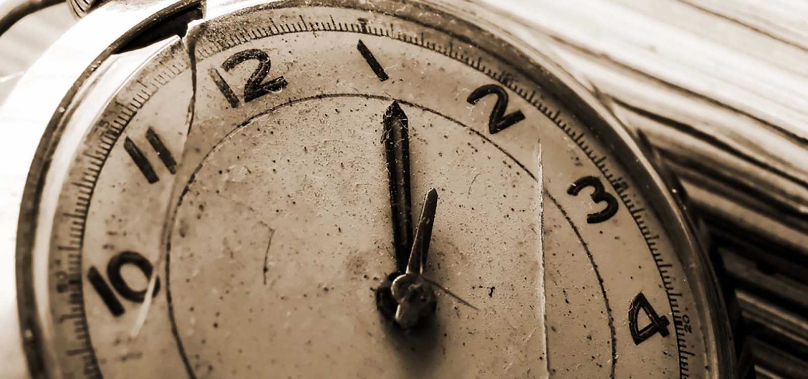 Experiencing time loss